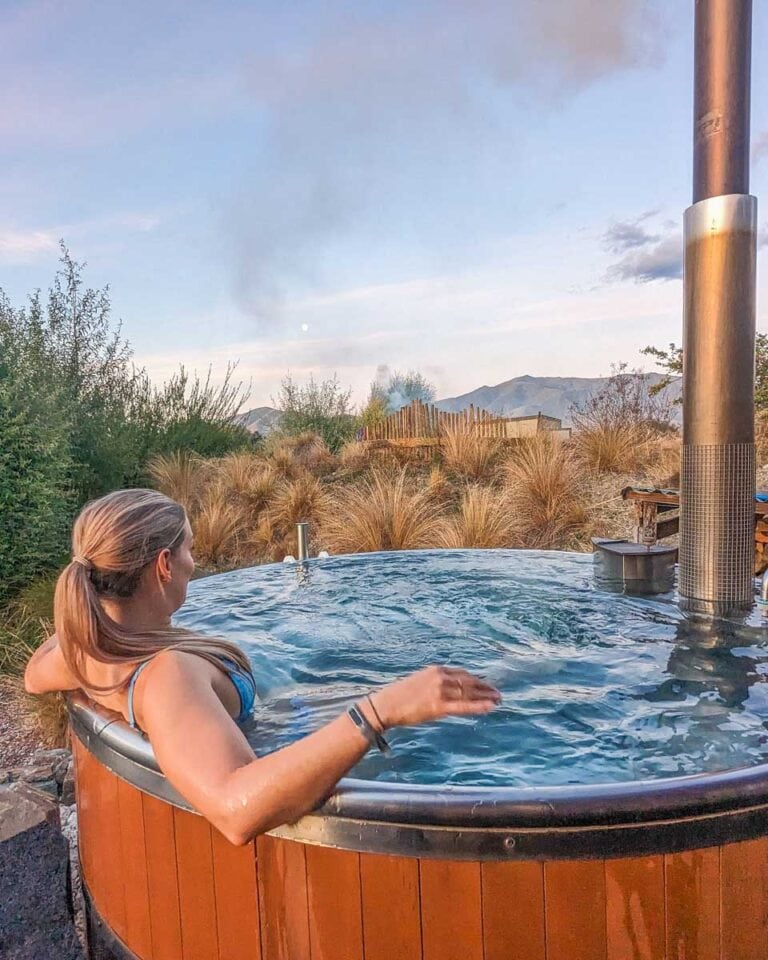 11 BEST Stops on the Drive from Wanaka to Mount Cook