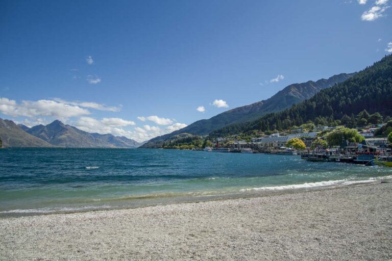 The BEST time to visit Queenstown - Comparing the Four Seasons