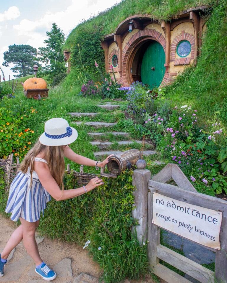 4 BEST Tours to Hobbiton from Auckland +Things to Know Before Booking - My Queenstown Diary