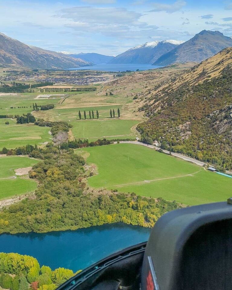 11 BEST Scenic Flights in Queenstown +My Honest Review My Queenstown Diary