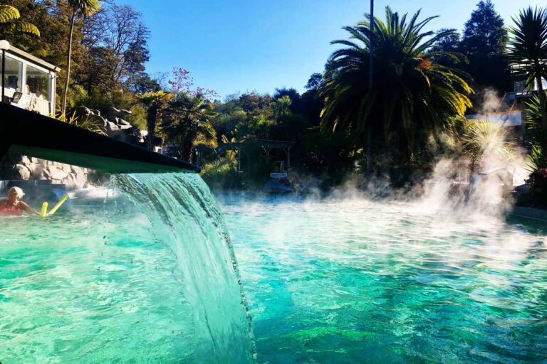 22 BEST Hot Pools and Hot Springs in New Zealand