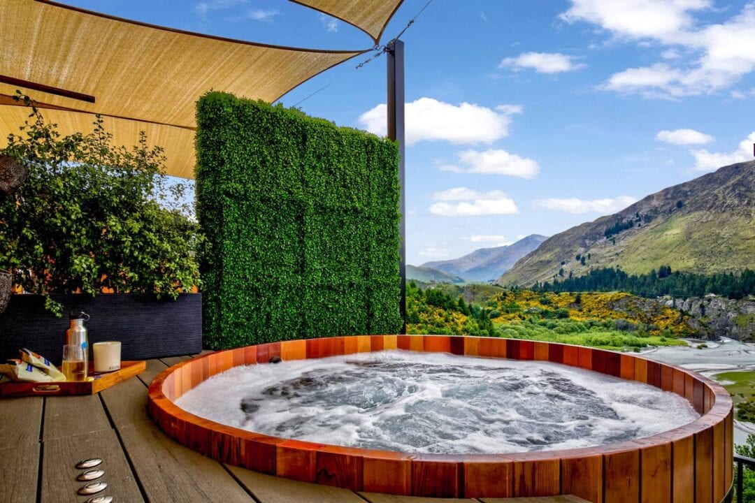 6 BEST Hot Pools in Queenstown, New Zealand