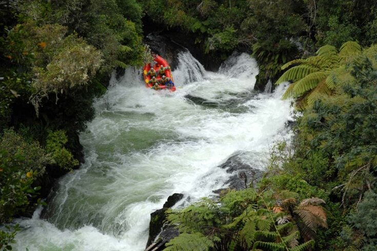 12 Best Places to go Whitewater Rafting in New Zealand