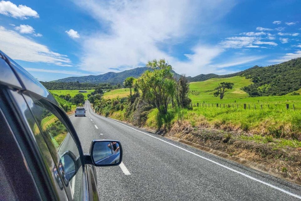 18 Things to KNOW Before Renting a Car in Auckland (My Top Tips!)