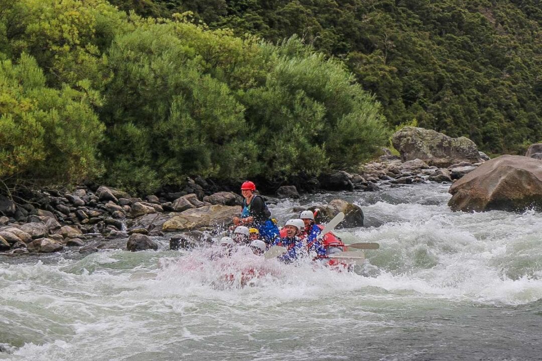 7 BEST Stops on the Drive from Taupo to Napier - My Queenstown Diary